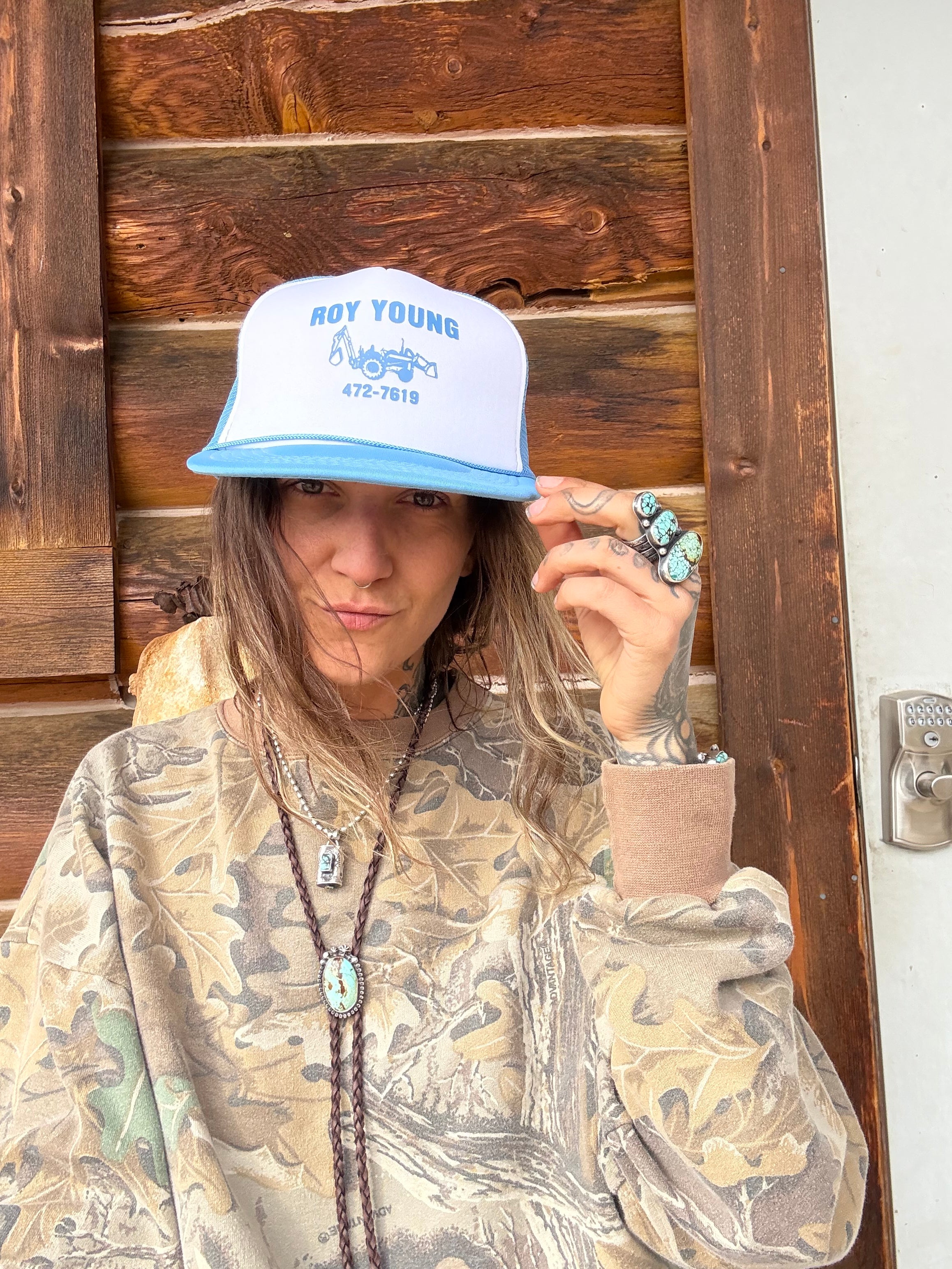 hats – Never Ending Threads